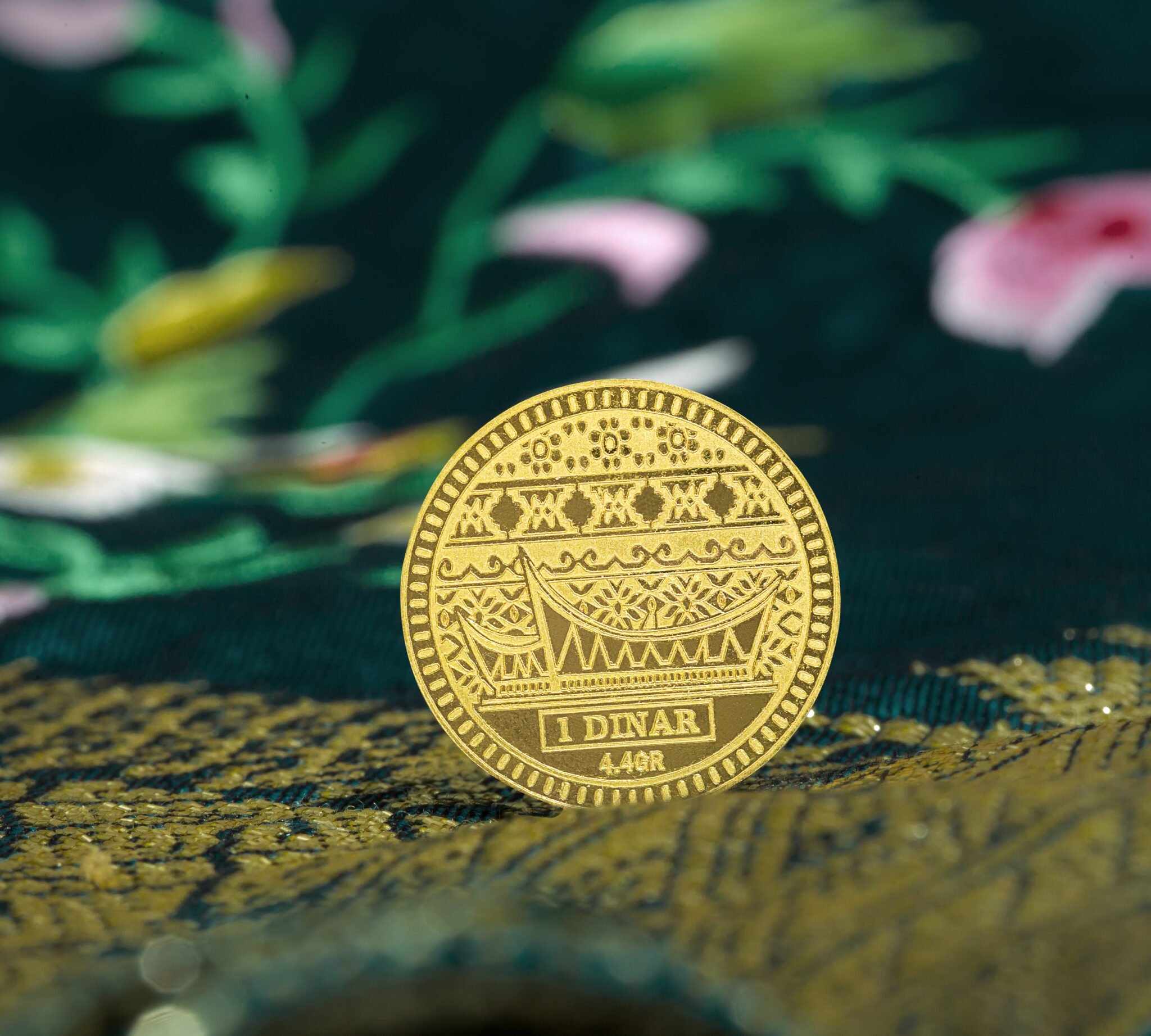 Dinar dan Dirham, Koin Emas Klasik yang bikin Investasi semakin Asyik ...